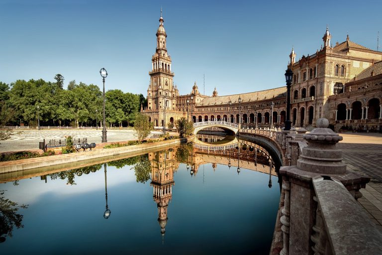 Spain Visa for Canadians: Expert advice - Canadians in Spain